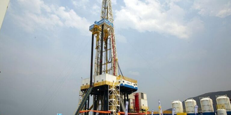 Uganda Begins Drilling First Commercial Oil Well - Angolan Mining Oil & Gas