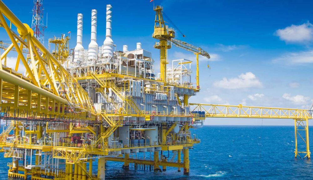 About AMG - Angolan Mining Oil & Gas