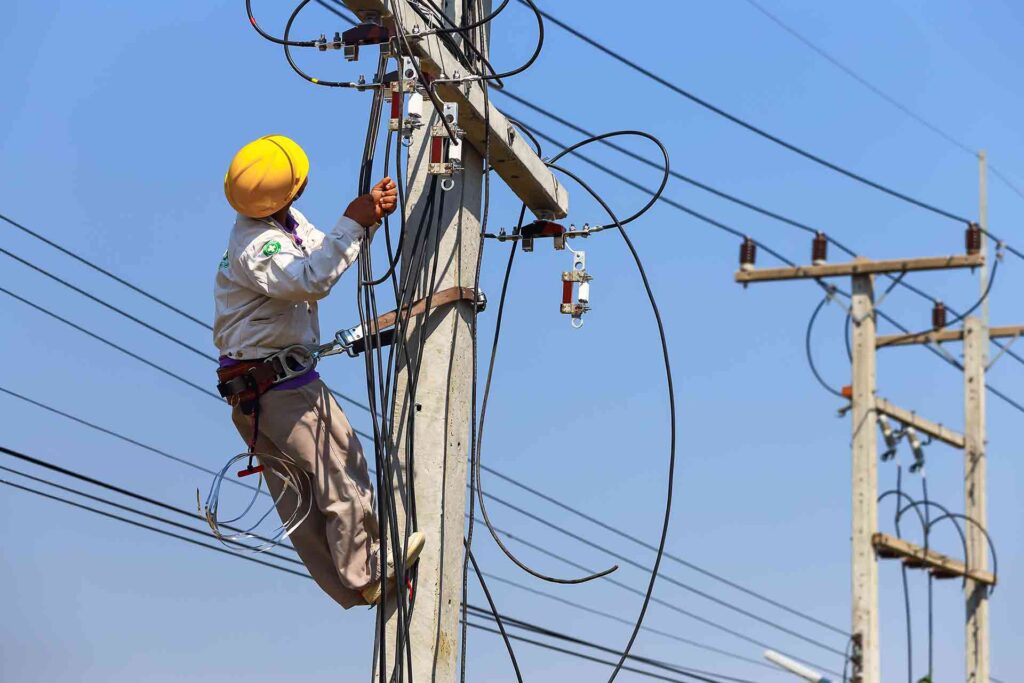 Angola Boasts Low Electricity Prices Despite Access Challenges ...
