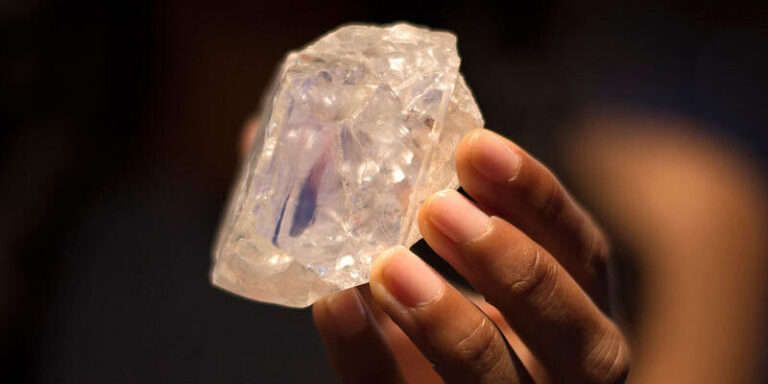 Angola Projects $1.8 Billion in Diamond Sales in 2025 on Higher Export ...