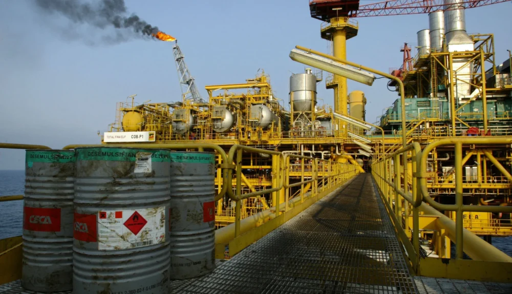 Chevron Expands LNG and Deepwater Oil Operations in Angola - Angolan ...