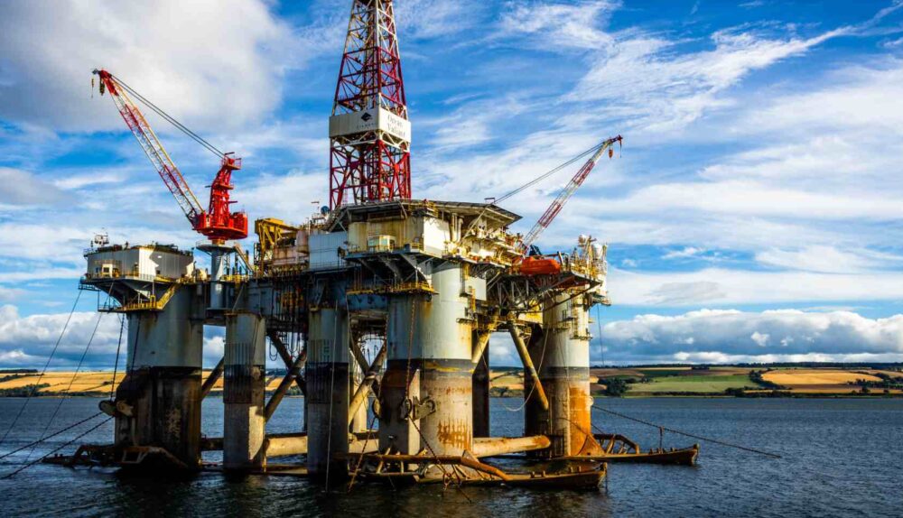 Top Five Oil and Gas Projects in Angola - Angolan Mining Oil & Gas